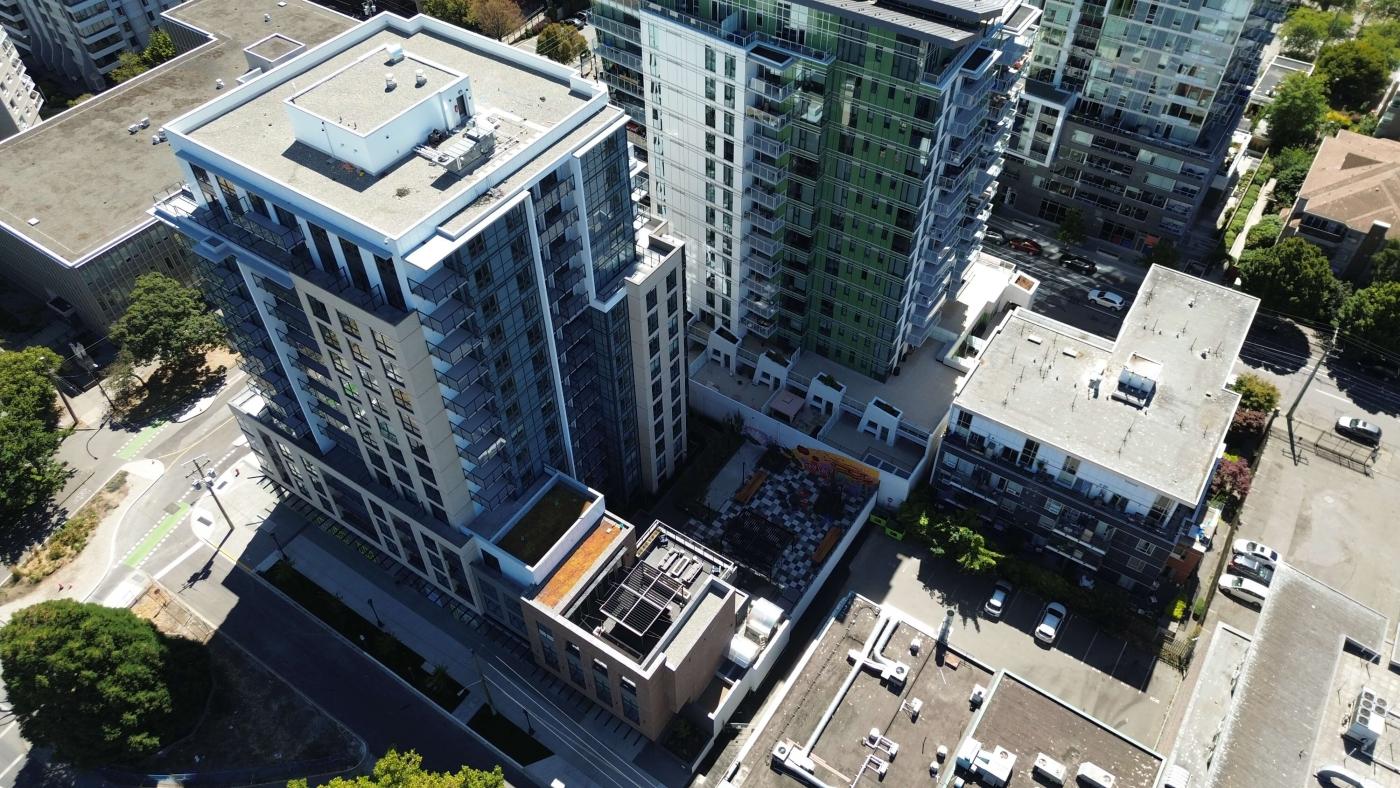 [Harris Green] 979-983 Pandora Avenue | Rentals; retail | 16-storeys ...